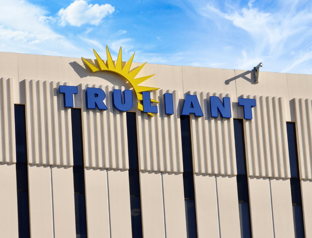 Fairview Plaza Welcomes Truliant Federal Credit Union as a tenant. :: American Asset Corporate