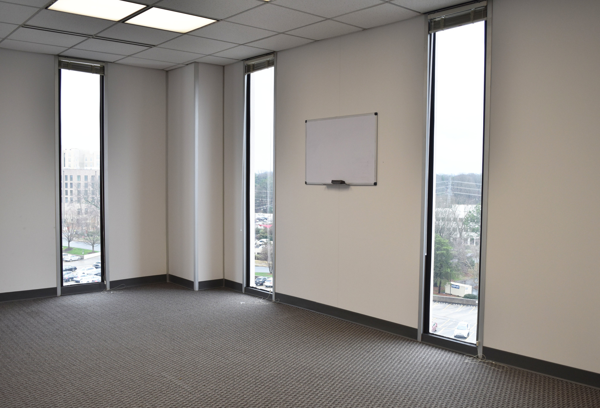 5950 Fairview :: American Asset Corporate